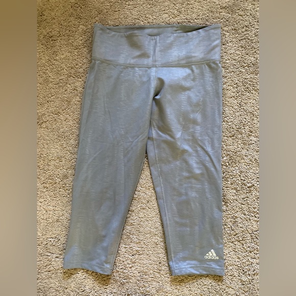 adidas | Pants & Jumpsuits | Adidas Womens Medium Gray Athletic Capri ...